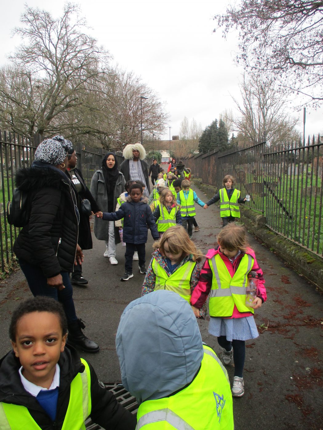 St Aidan's Primary School | Red Class Educational Visit to Bruce Castle